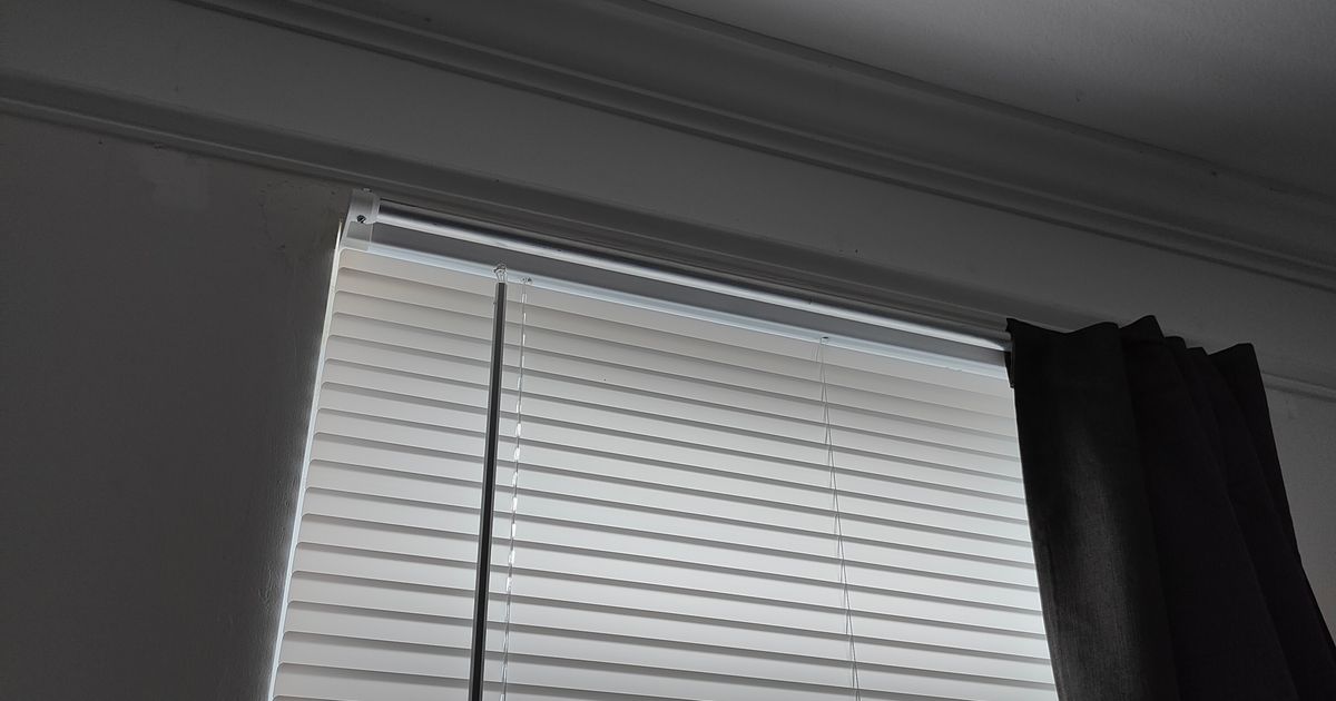 Curtain Rack Mount for Blinds by Matthew Temkin | Download free STL ...