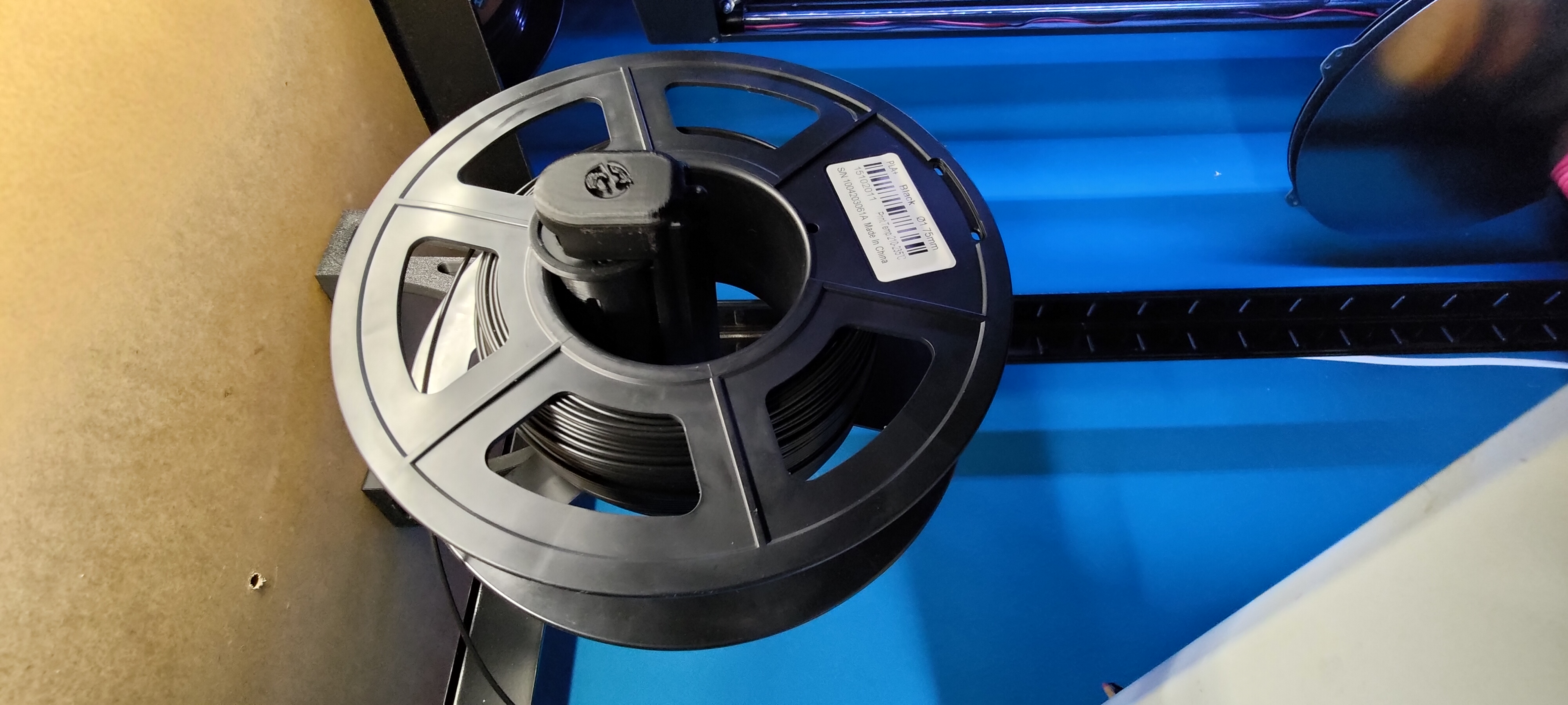 Spool Shelf Holder by emazzarol | Download free STL model | Printables.com
