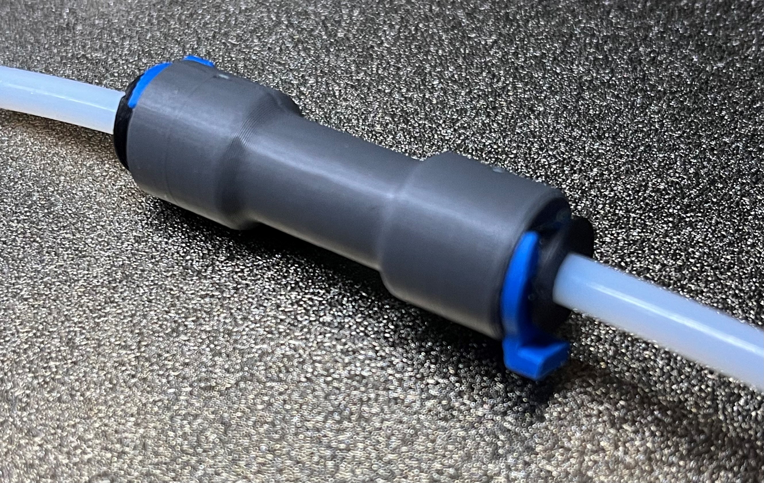Straight PTFE Tube Joiner by iankb | Download free STL model ...