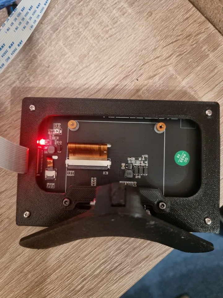 BTT PI TFT50 v2.1 Case with Stand by Derrough | Download free STL model ...