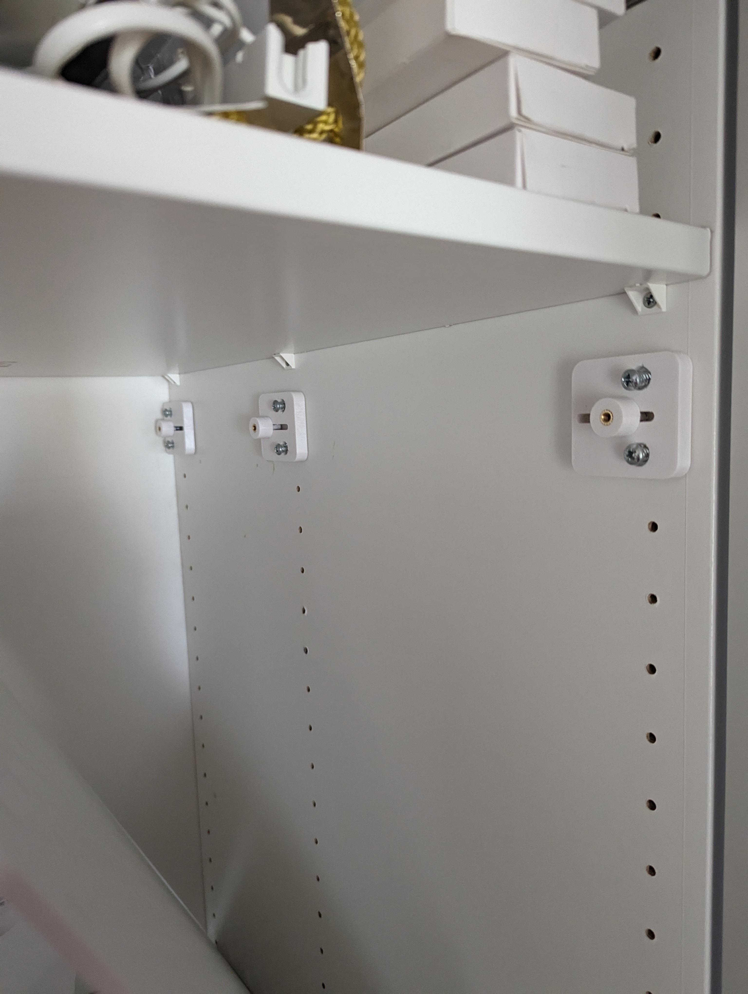 Ikea Skådis PAX cabinet mount by johboh | Download free STL model ...