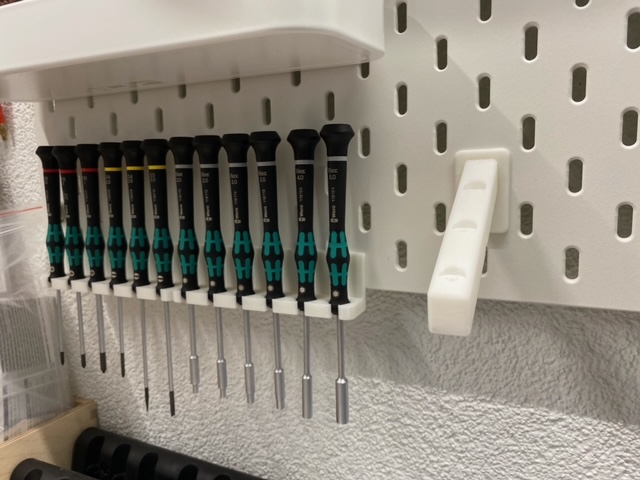 Skadis Holder Screwdrivers Wera 454 T-handle Hex-Plus by koldo19 | Download free STL model ...