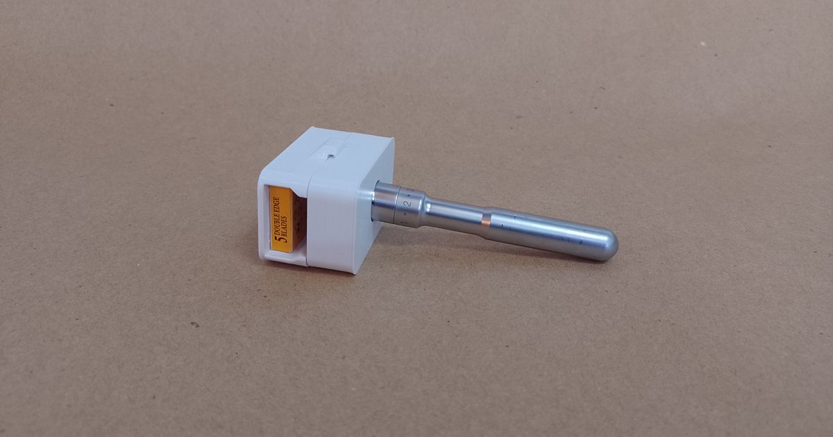 Razor blade traveling box by Manu Paolantonio | Download free STL model ...