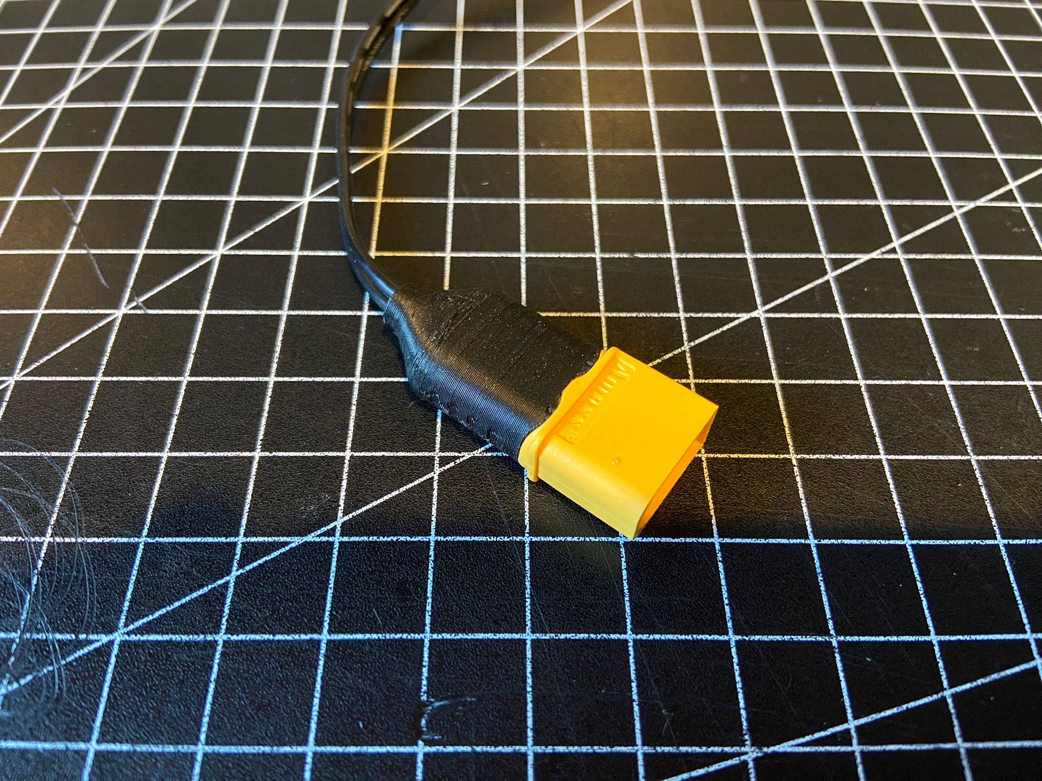 XT60_Gehäuse by Ghosty1967 | Download free STL model | Printables.com