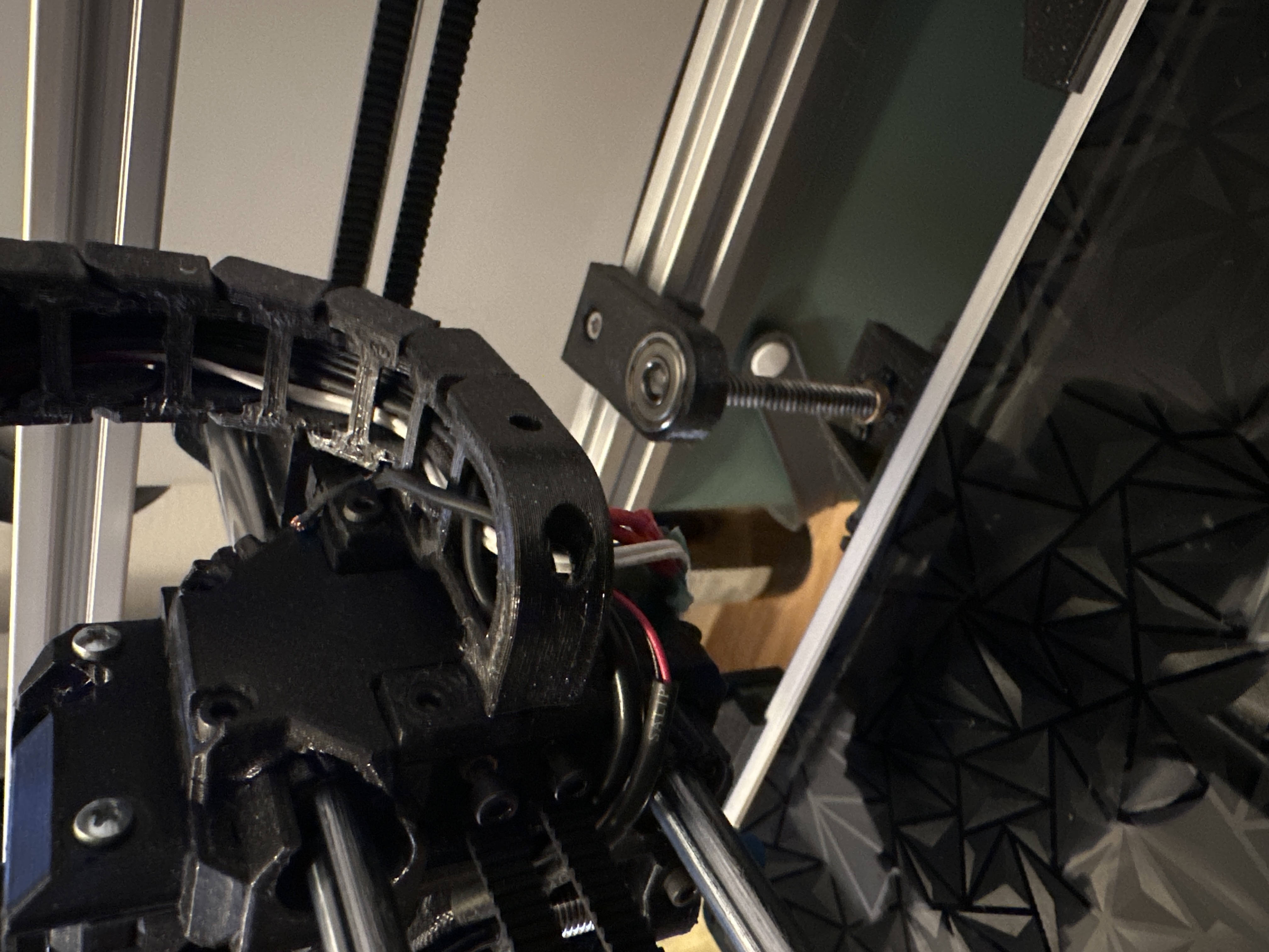 HyperCube Evo Cable Chain Mount for 2020 aluminium extrusion by ...