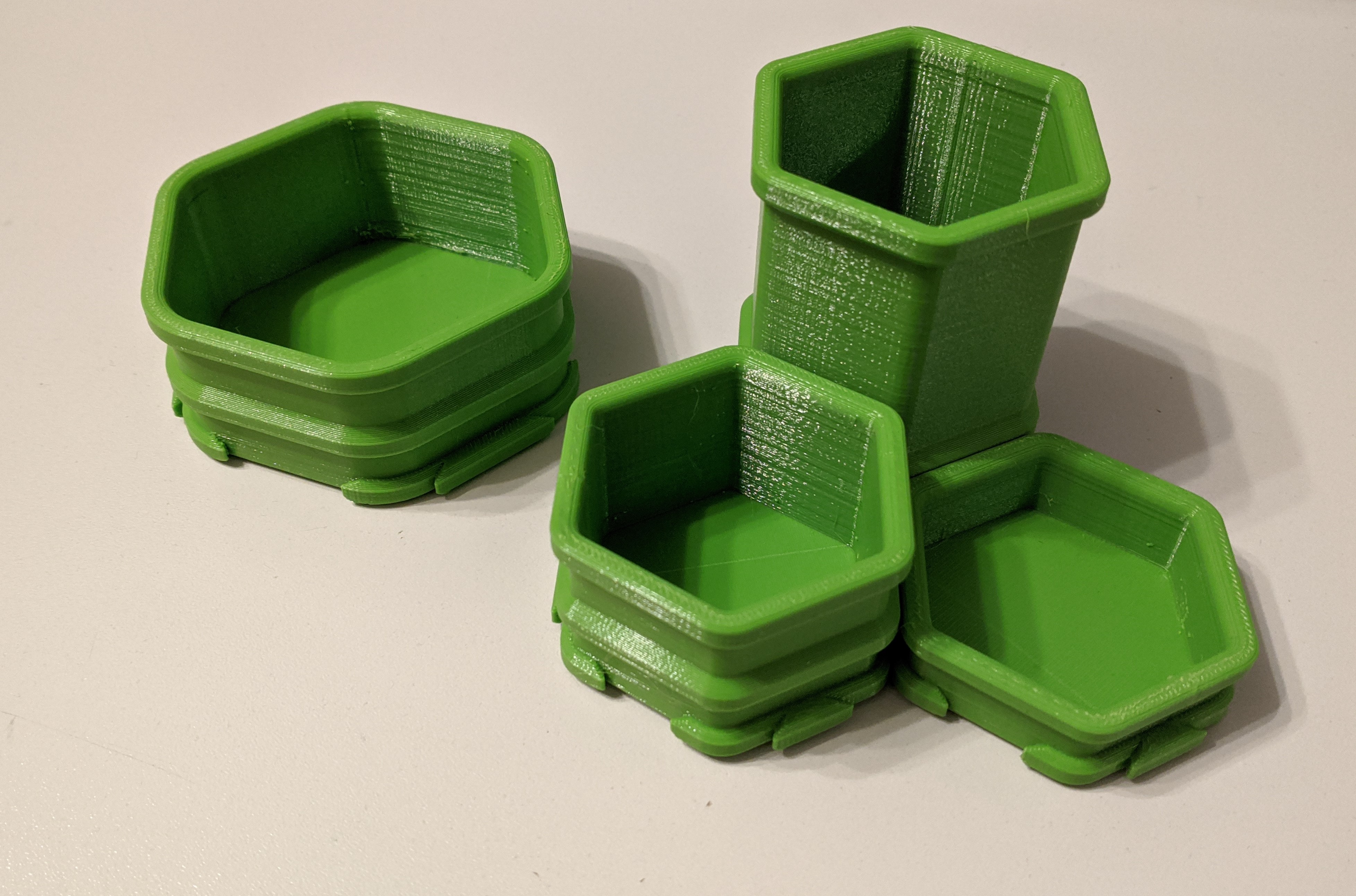 Smaller Expandable Desk Organizer - 40mm Remix by a123qwertz567 ...