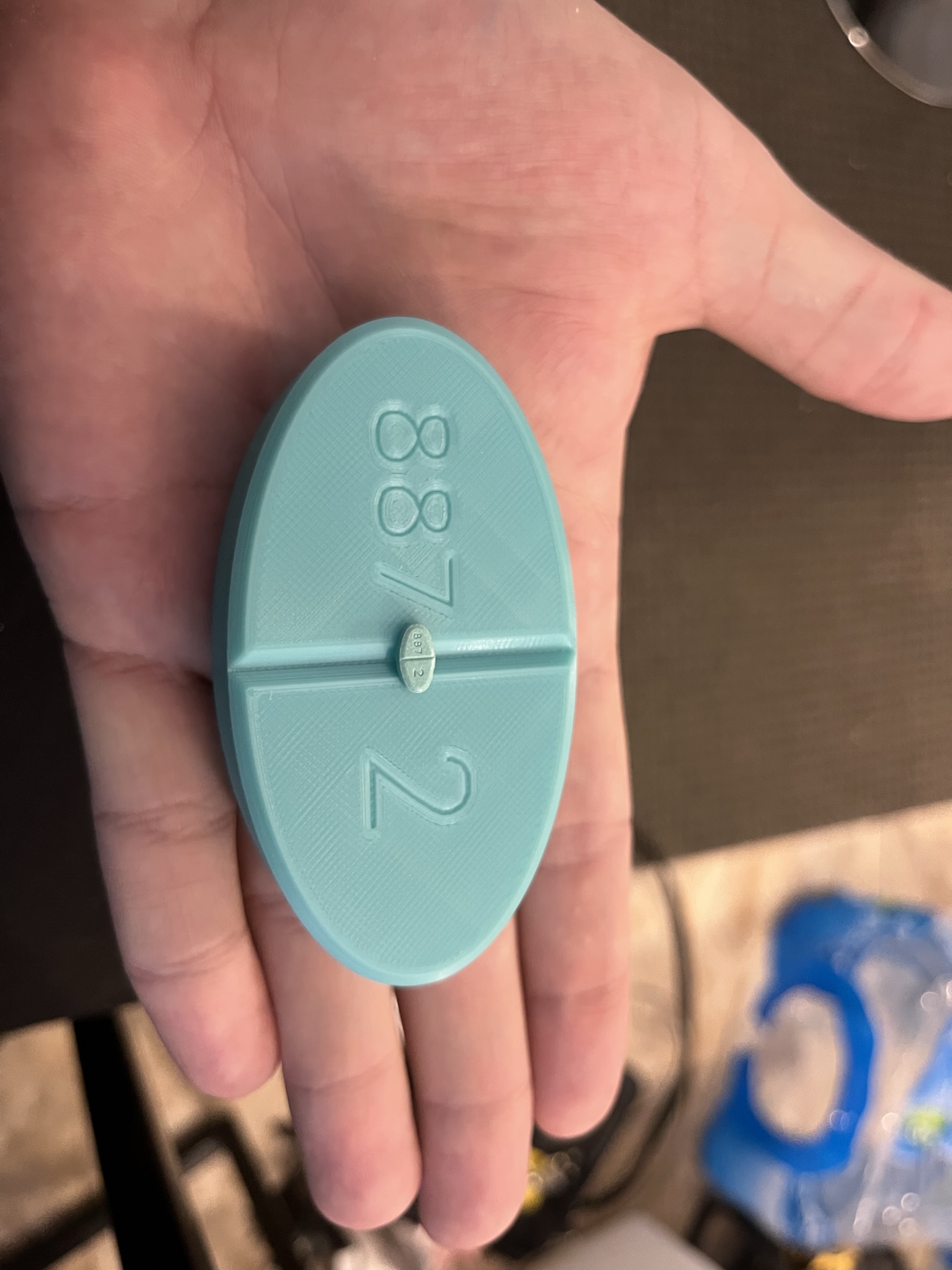 Large Blue Pill by Evey Bee | Download free STL model | Printables.com