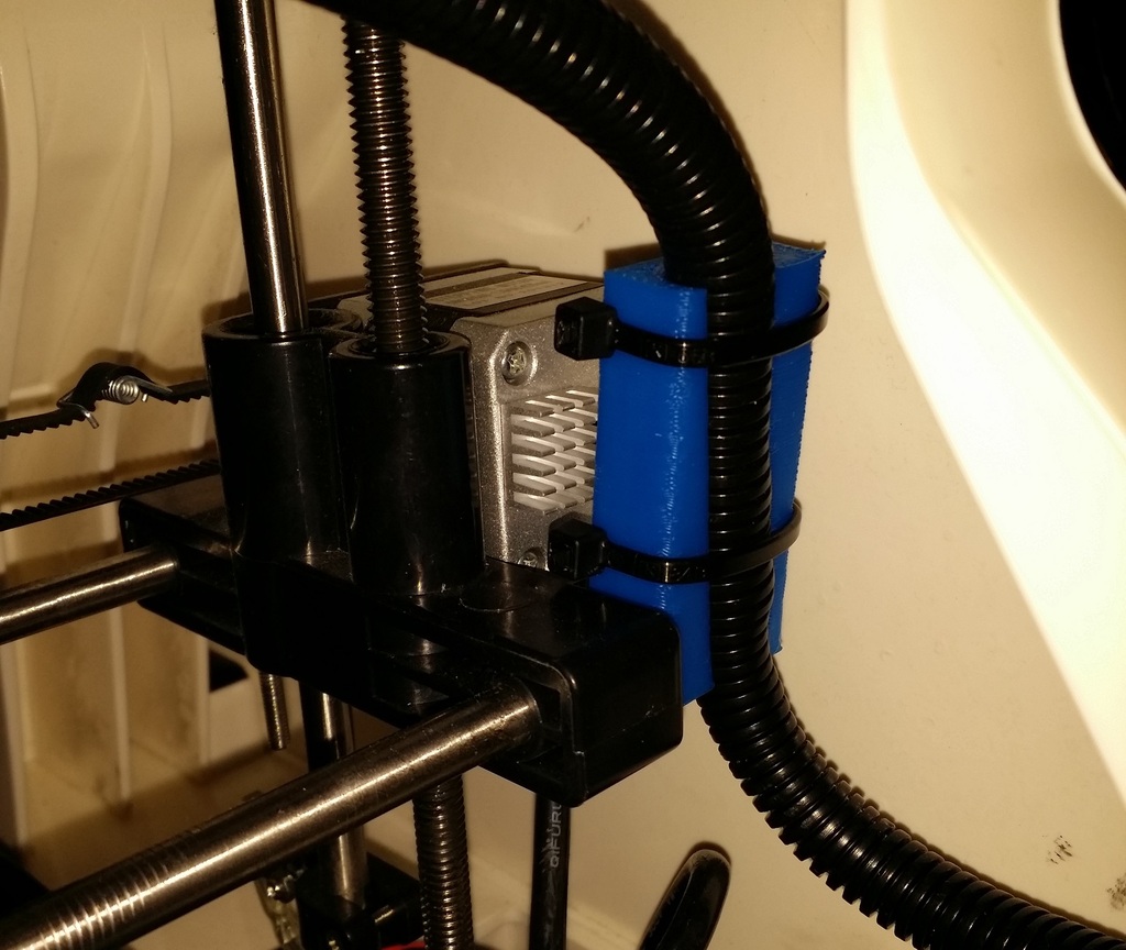RoBo3D R1 X\Z axis cable holder by Chris Floof | Download free STL ...