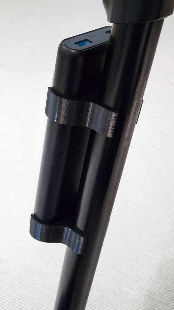 Anker PowerCore Speed 20000 PD Tripod Leg Clamp - for Manfrotto 055 ...