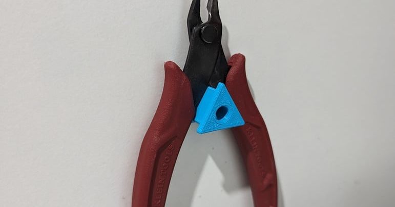 Flush Cutter Simple Mount by JA-Craft-And-Design | Download free STL ...