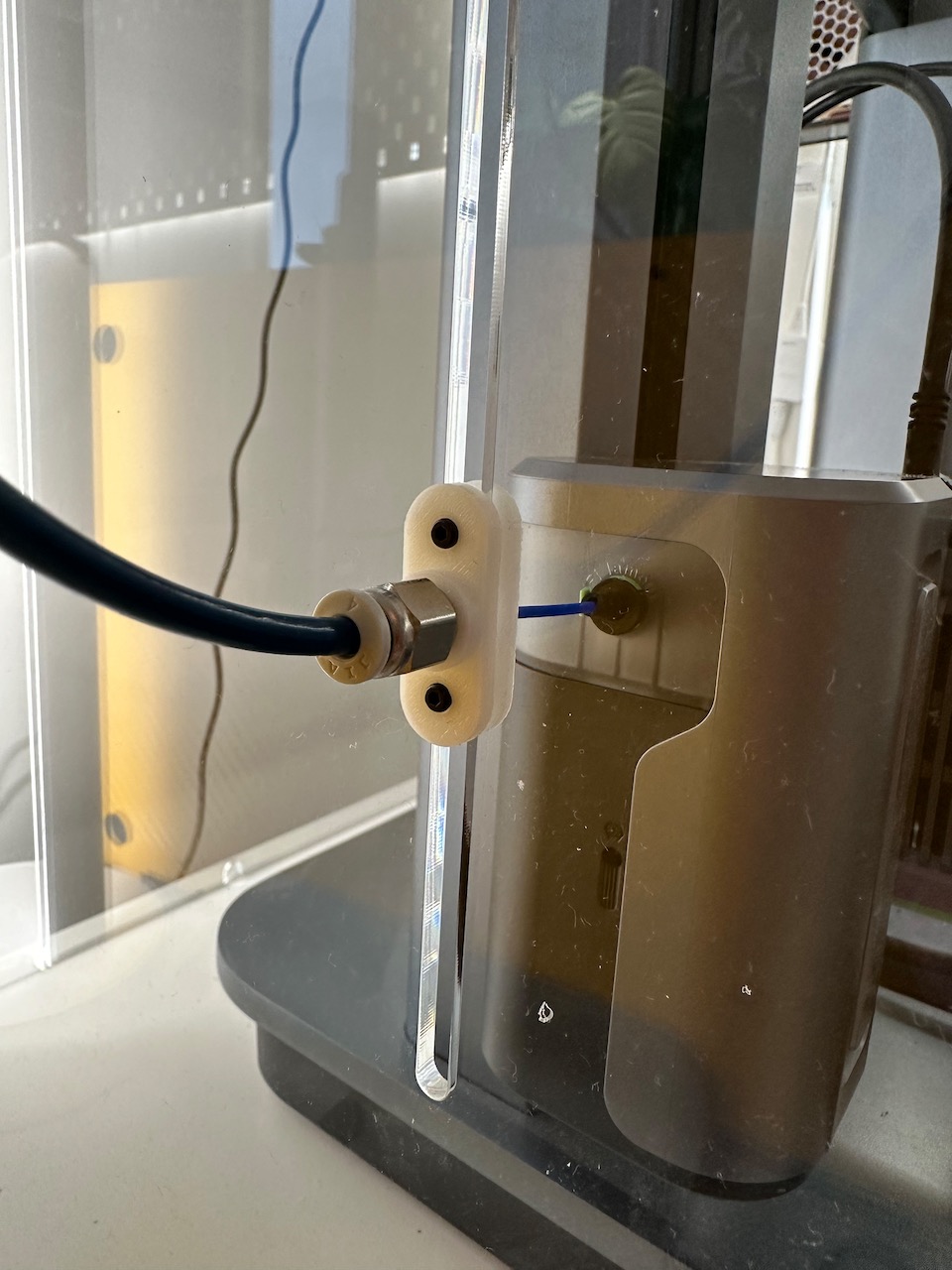 Sliding PTFE connector adapter for Tukkari TF enclosure by Daniel S ...