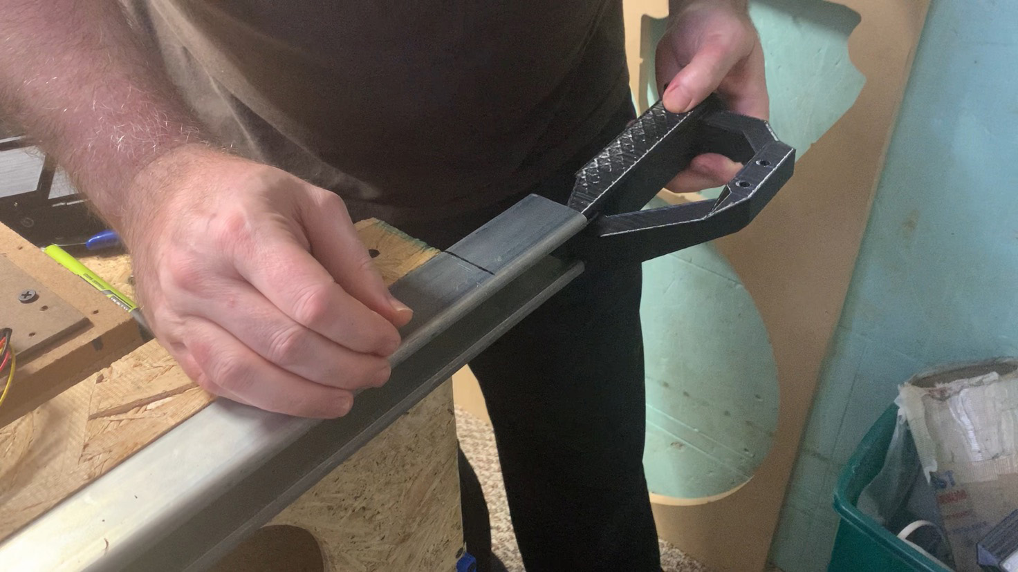LowRider 3 CNC - table extenders to use metal struts with LR3 table ...