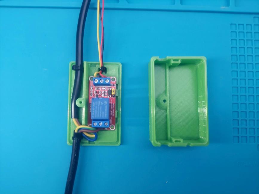 Simple Single-Channel Relay box by SkyBeam | Download free STL model ...