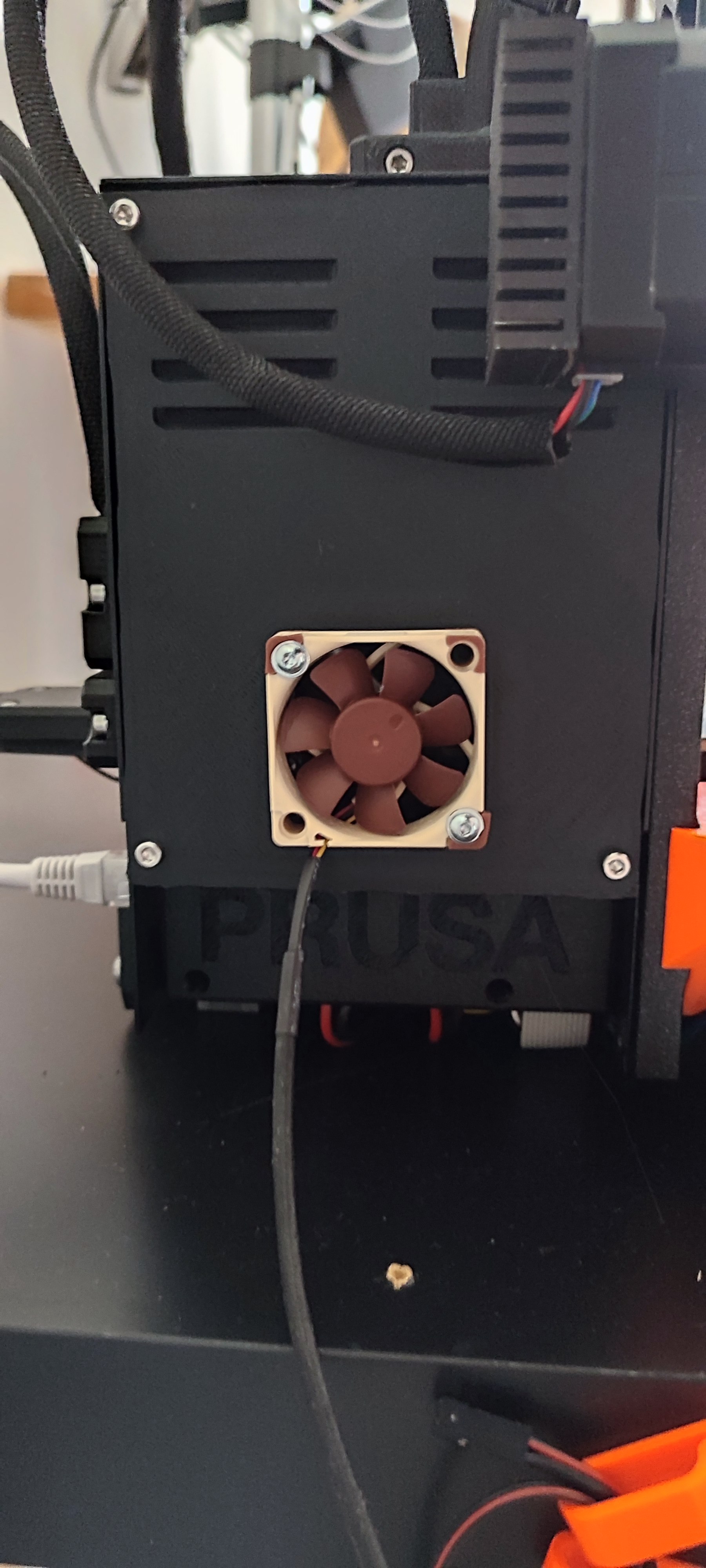 Prusa MK4 electronics box cover with fan by Žito 55 | Download free STL ...