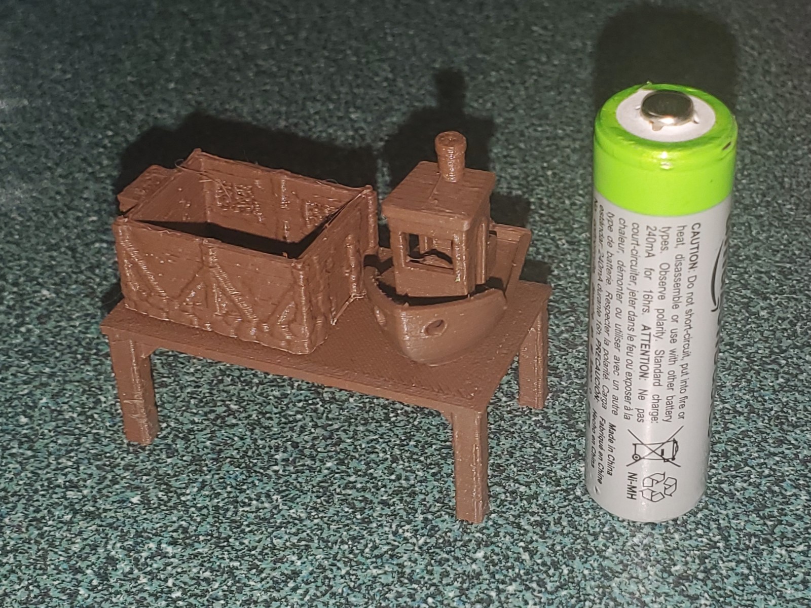 Tiny Table by Pyro | Download free STL model | Printables.com