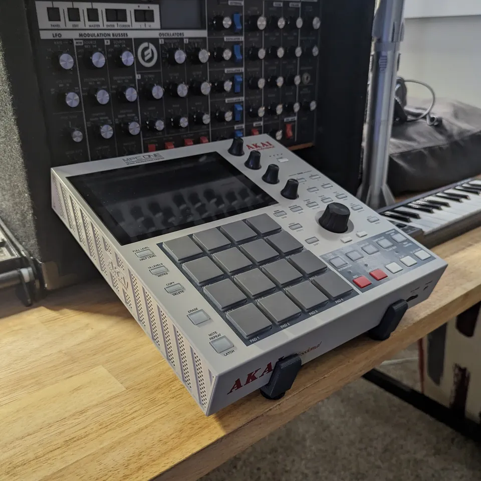 MPC ONE Stand by Ivy J | Download free STL model | Printables.com