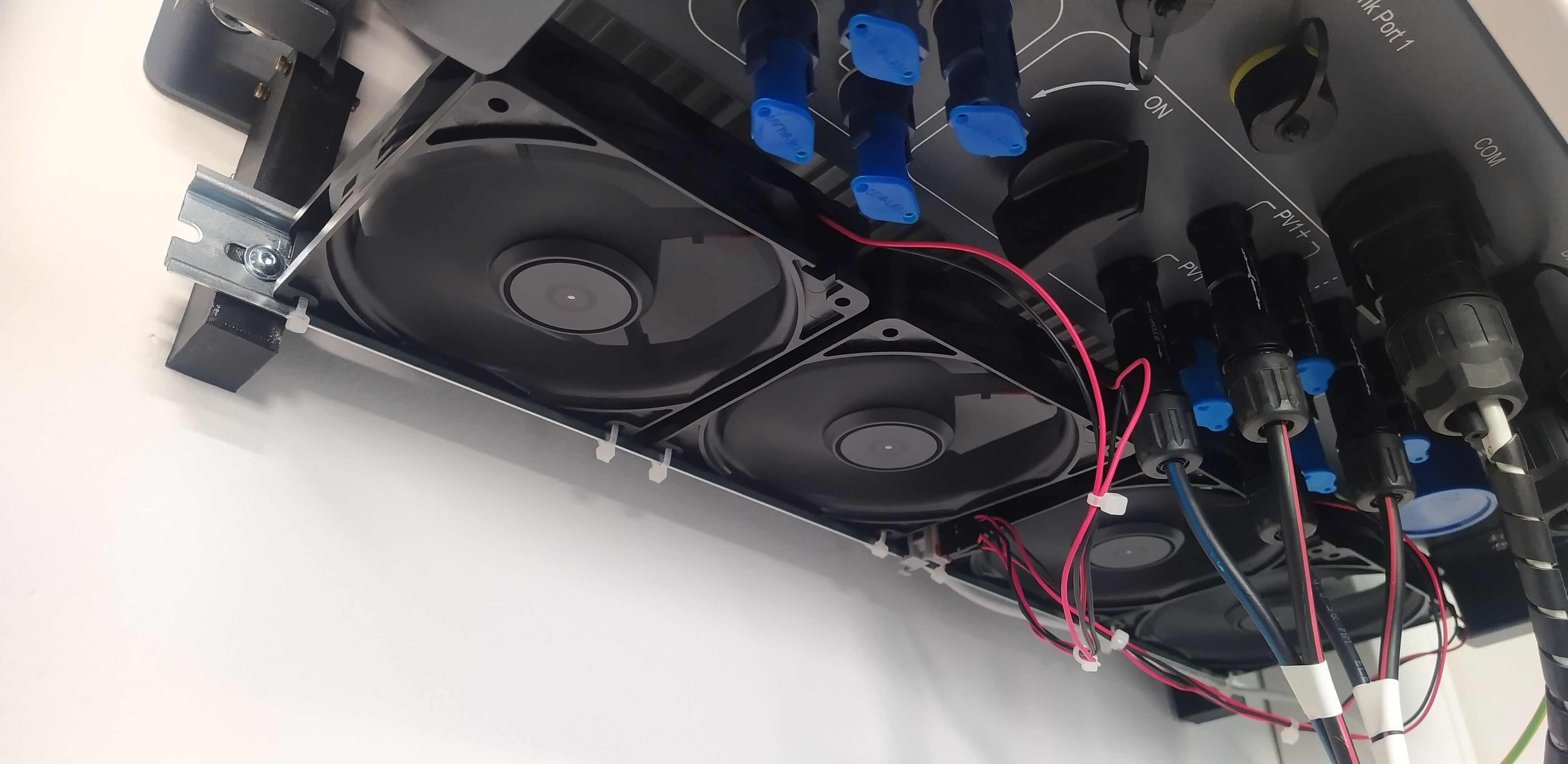 Sofar Solar Fan holder by mylms.cz | Download free STL model ...