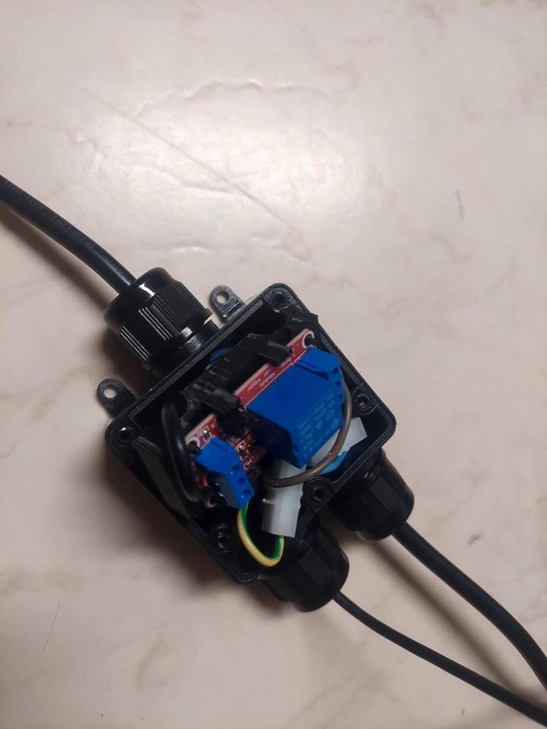 Cable Junction Box Relay Inset by SkyBeam | Download free STL model ...