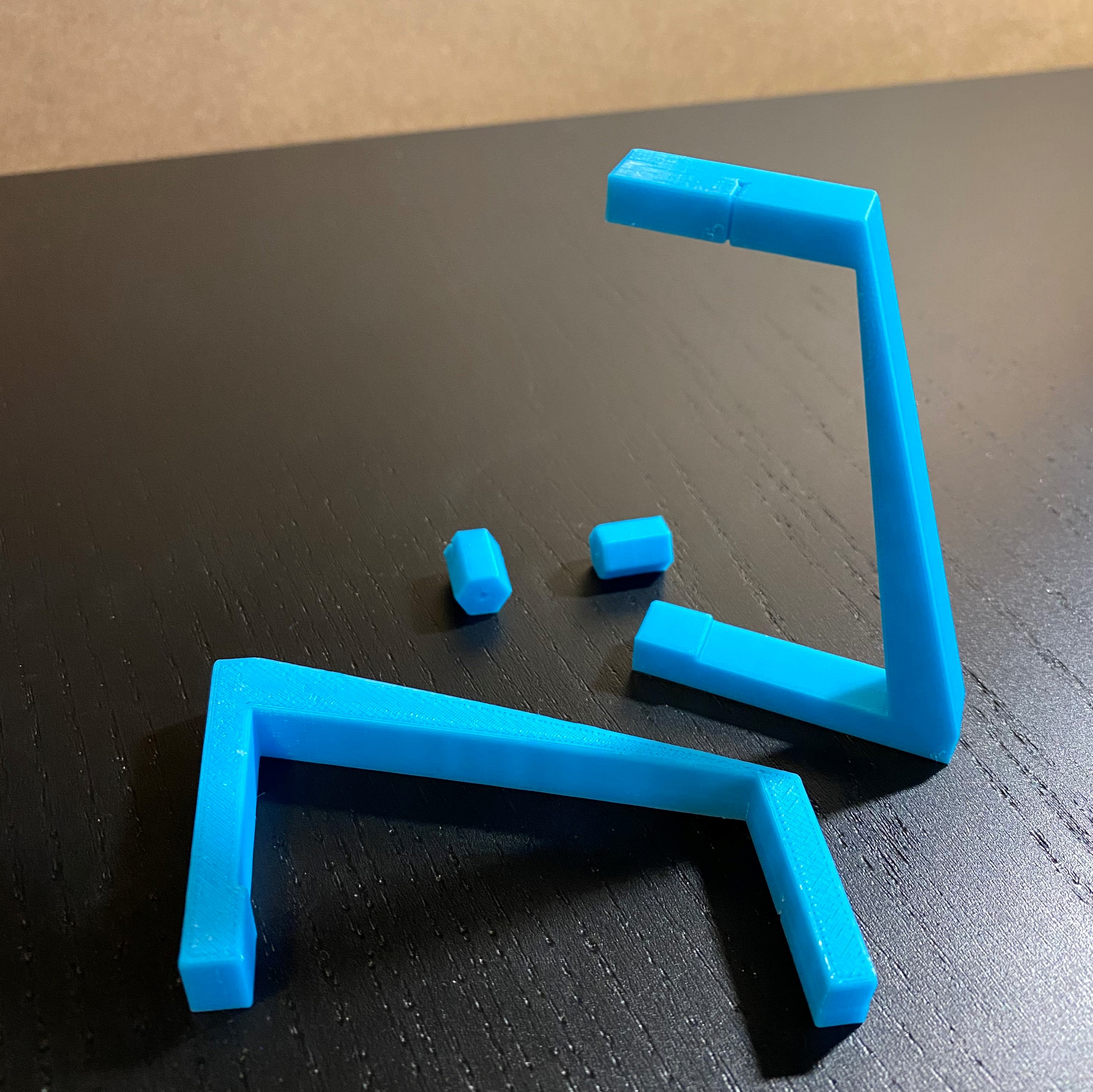 Mini Hexagonal Tension Table by Jakey | Download free STL model ...