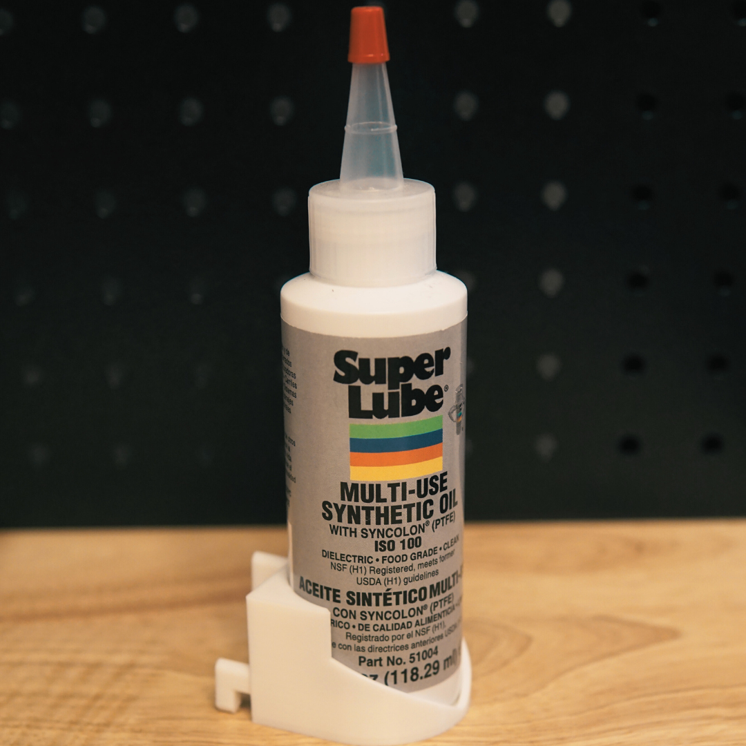 SKÅDIS Super Lube Oil Bottle Mount by Angel Roman | Download free STL ...