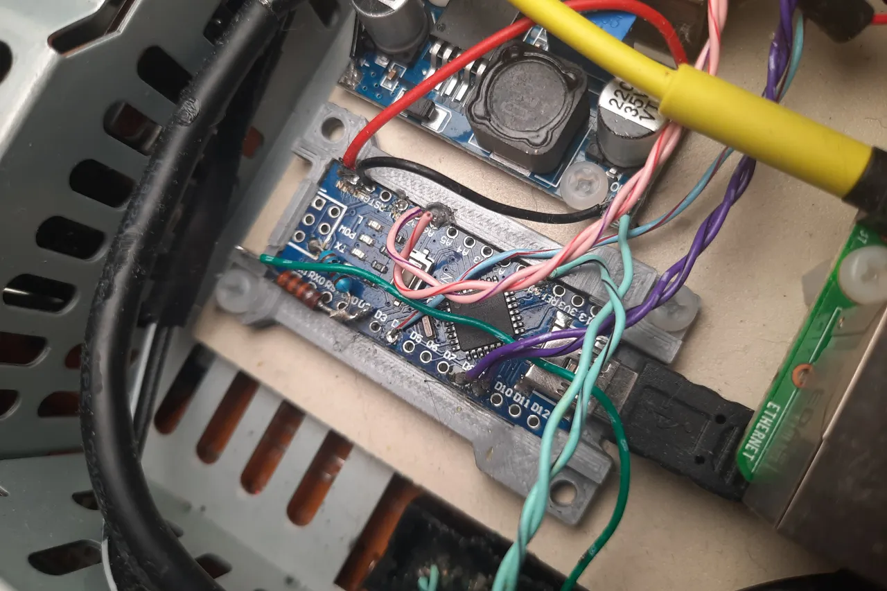 Arduino Nano Bracket Mount by Rainform Studios | Download free STL ...