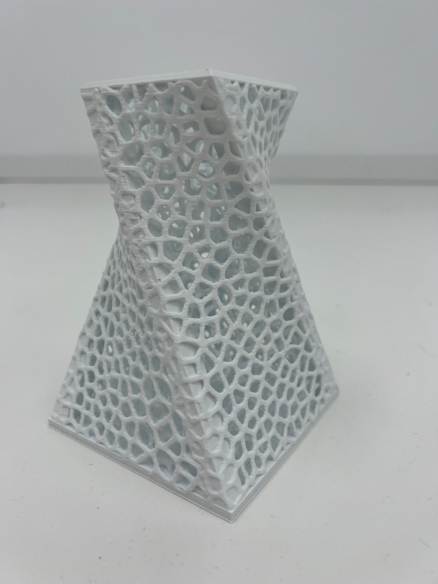 Vase Voronoi Spiral by DigiChuck | Download free STL model | Printables.com
