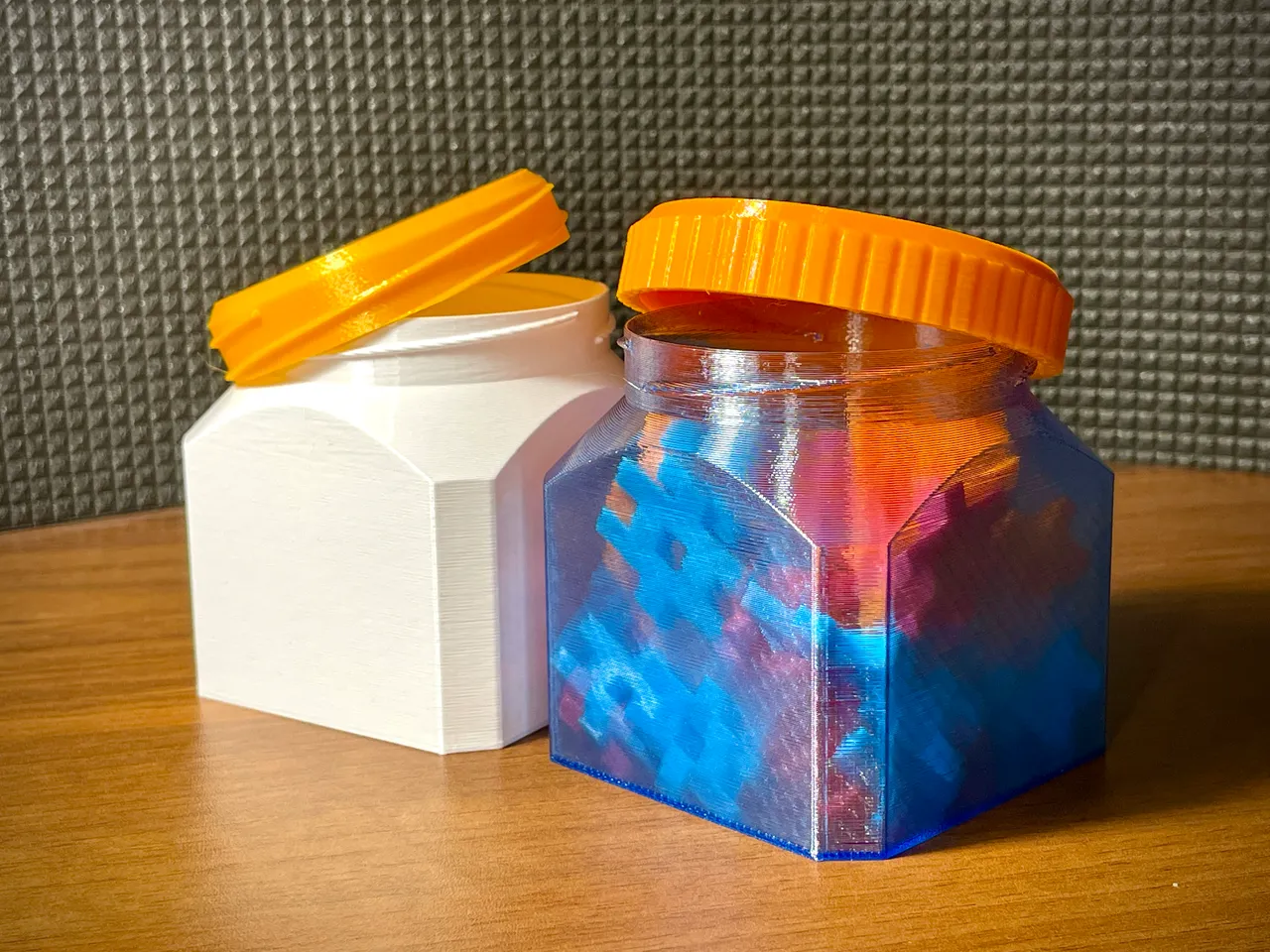 Vase jar - Solid lid (parametric) by RobSmo | Download free STL model ...