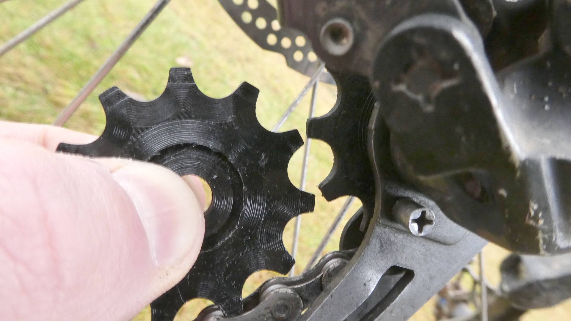 Shimano Deore / SLX tension and guide pulley by Tol | Download free STL ...