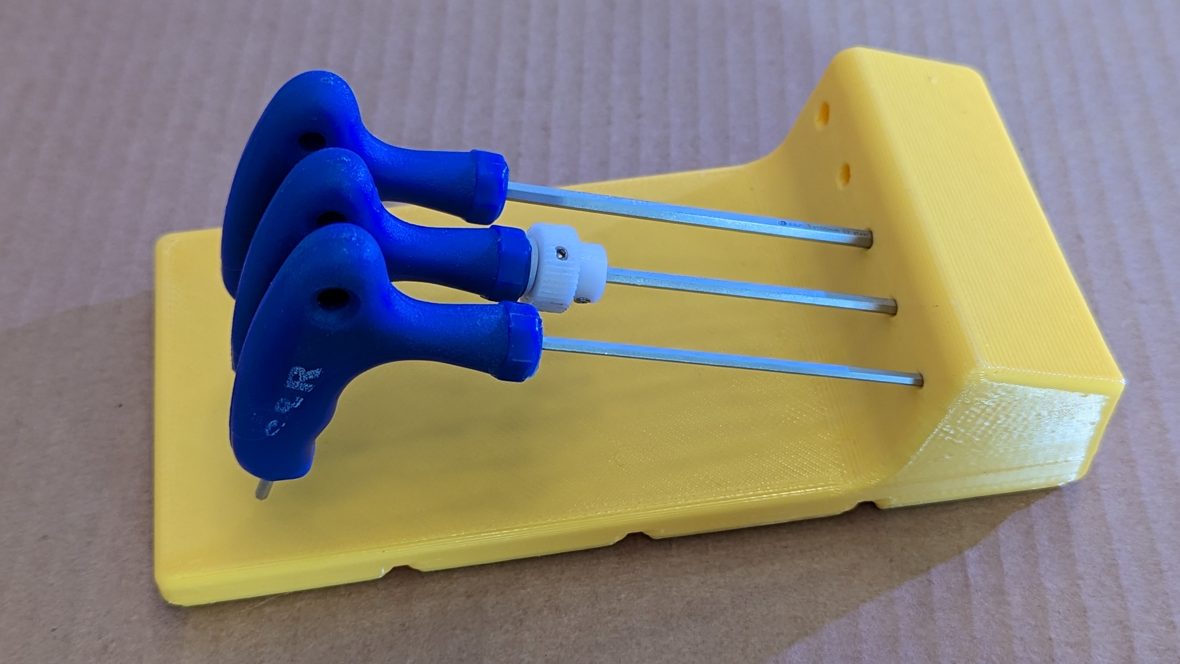 Gridfinity Allen Key with Grip Holder / Inbusschlüsselhalter by MadestCat | Download free STL ...