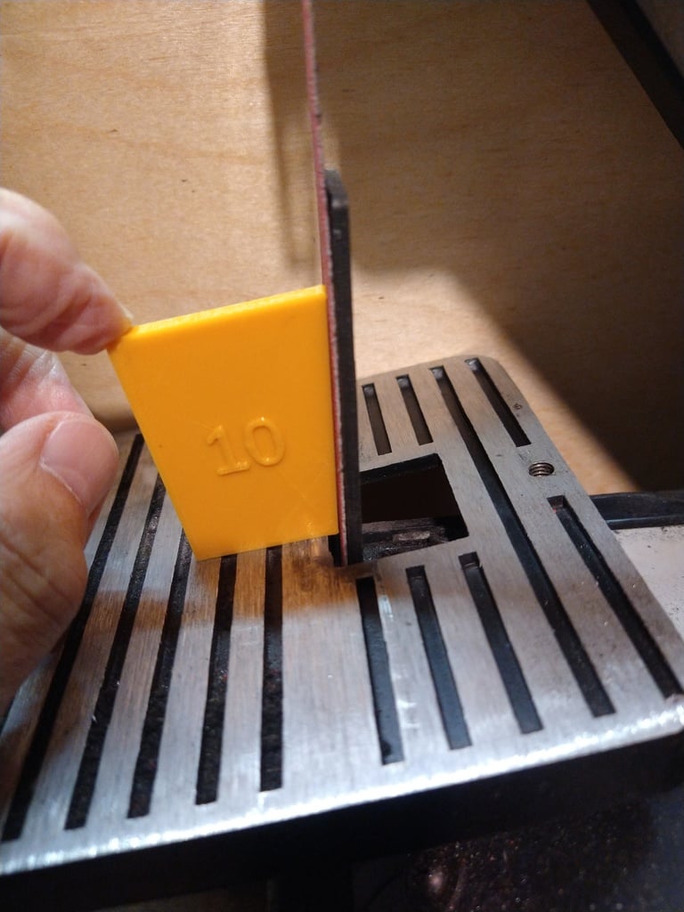 Belt sander angle gauges (configurable in OpenSCAD) by David_J | Download free STL model ...