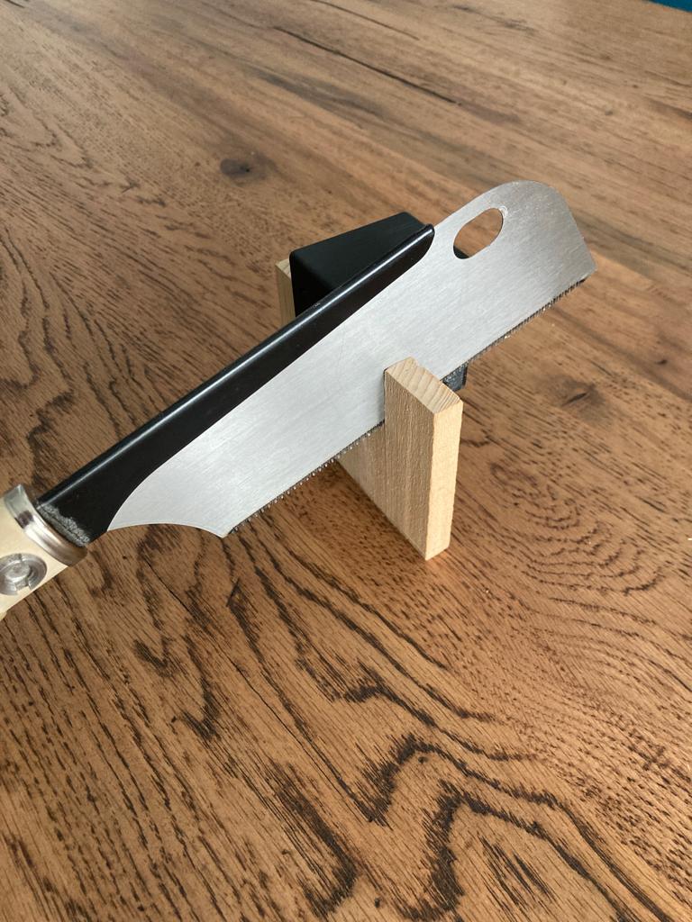 Saw jig 90° by Maker_Sem | Download free STL model | Printables.com