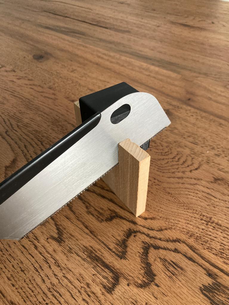 Saw jig 90° by Maker_Sem | Download free STL model | Printables.com