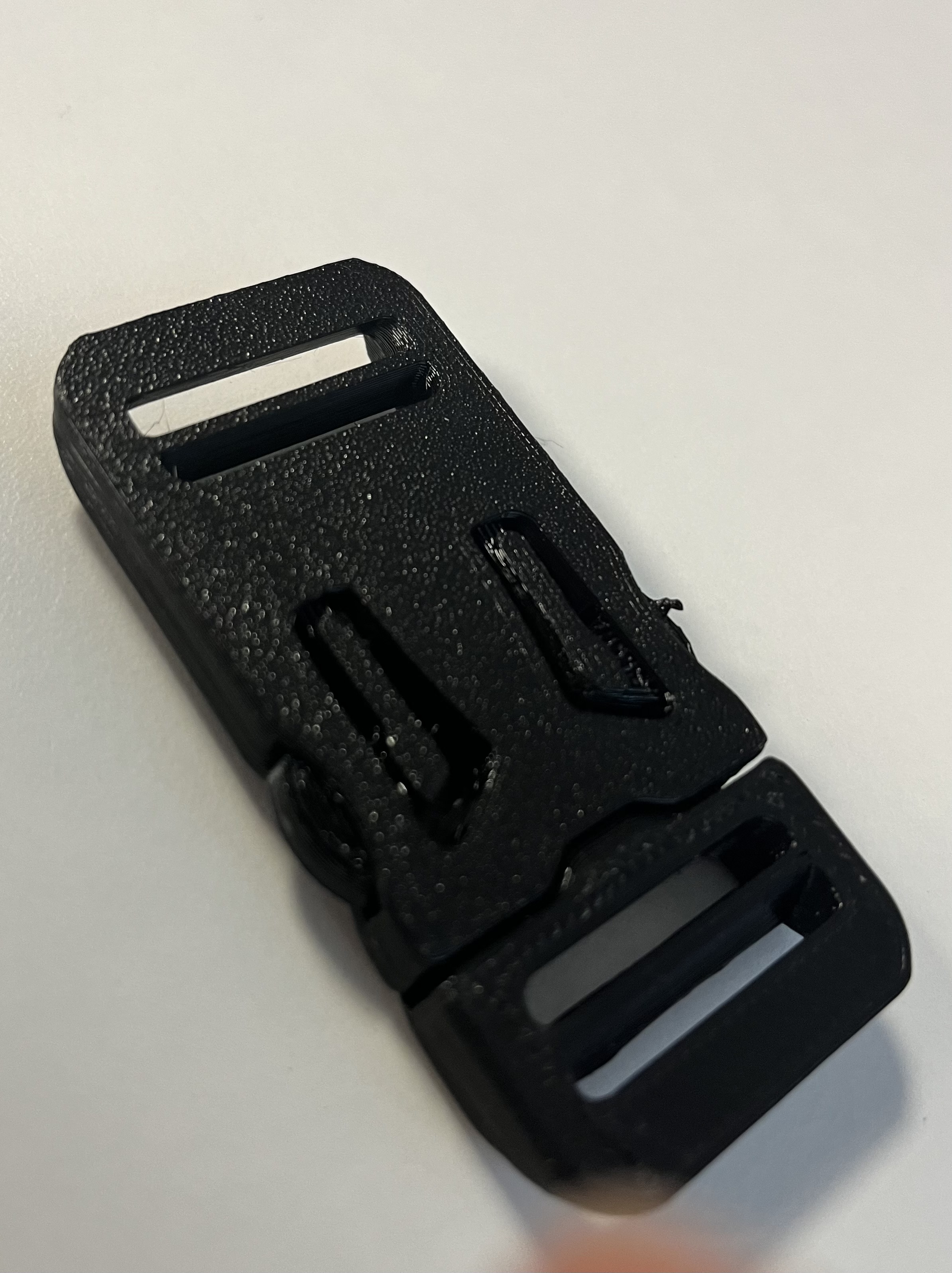 Robust BUCKLES modified for easier printing by Matti | Download free ...