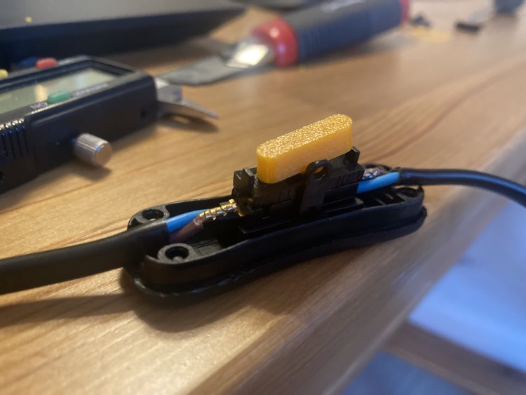 Lamp Switch Repair by Sigurdha | Download free STL model | Printables.com