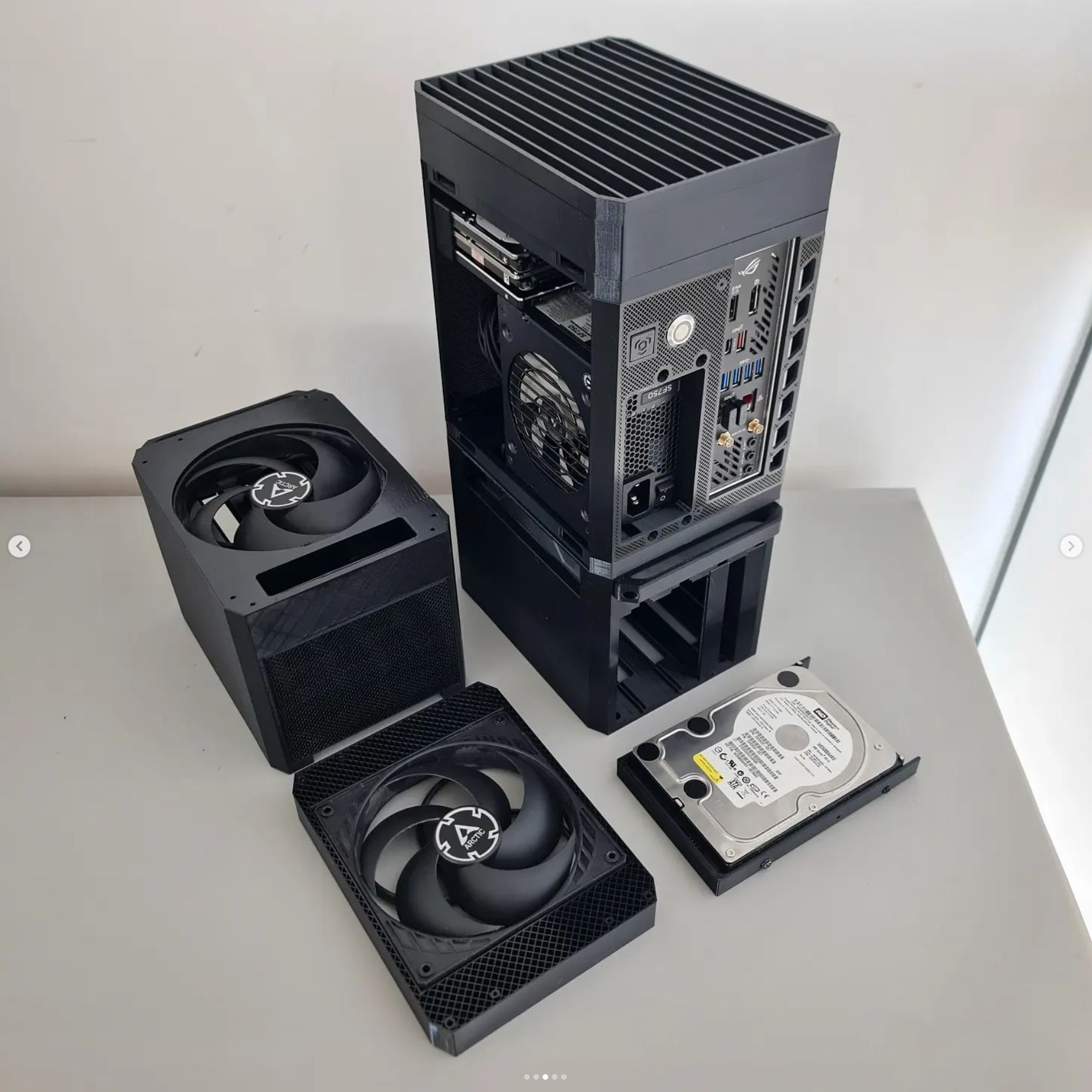 MASS - Stackable NAS ITX Enclosure por Haydn Bao | Descargar modelo STL ...