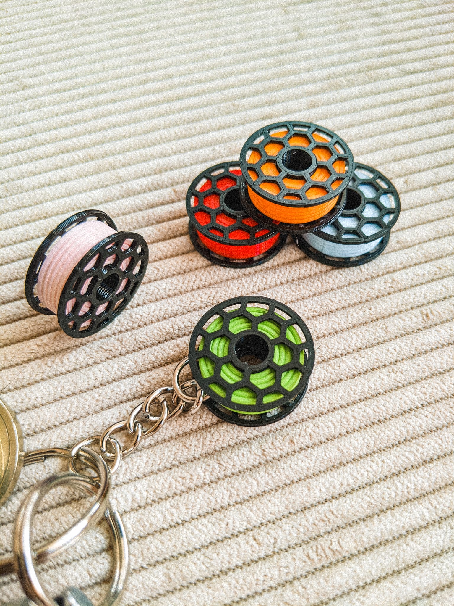 Hexagon Filament Spool Keychain by Gnollzor | Download free STL model ...