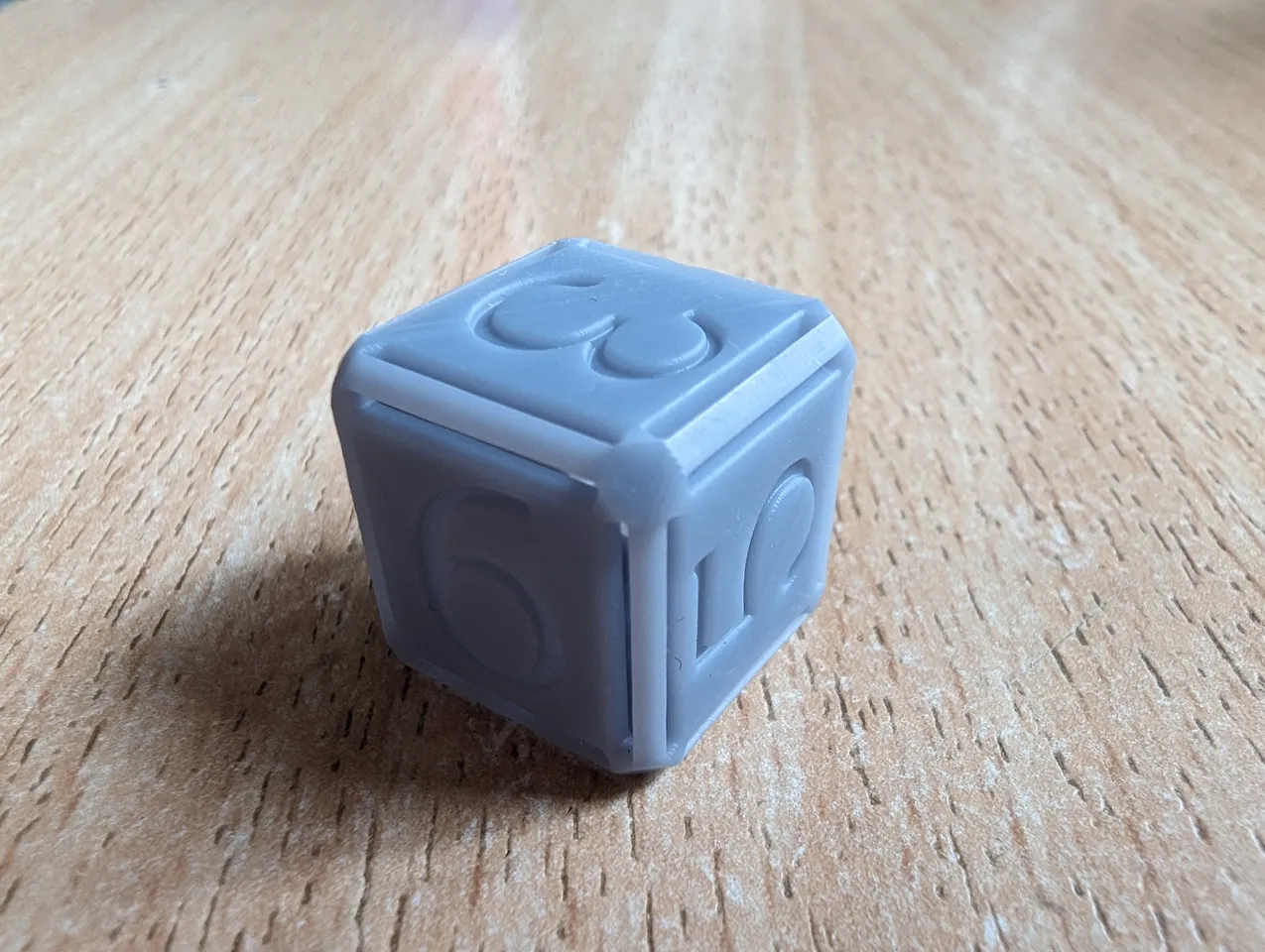 Hollow d6 dice by mAyty | Download free STL model | Printables.com