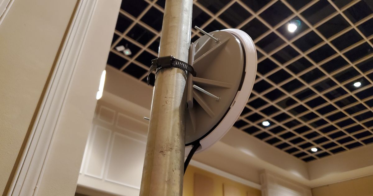 Ubiquiti U6 Pro WiFi Access Point Pole Mount Bracket by SomeJoe7777 ...