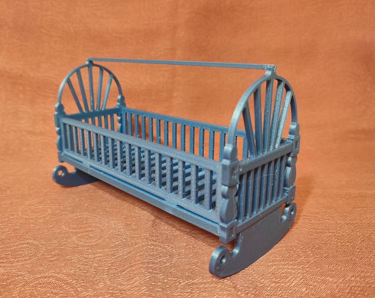 Historical Cradle by Cayichen | Download free STL model | Printables.com