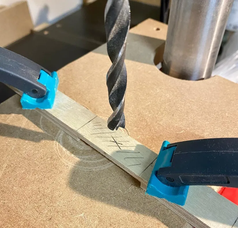 zero clearance adjustable miter runner insert for table saw by Woodenti ...