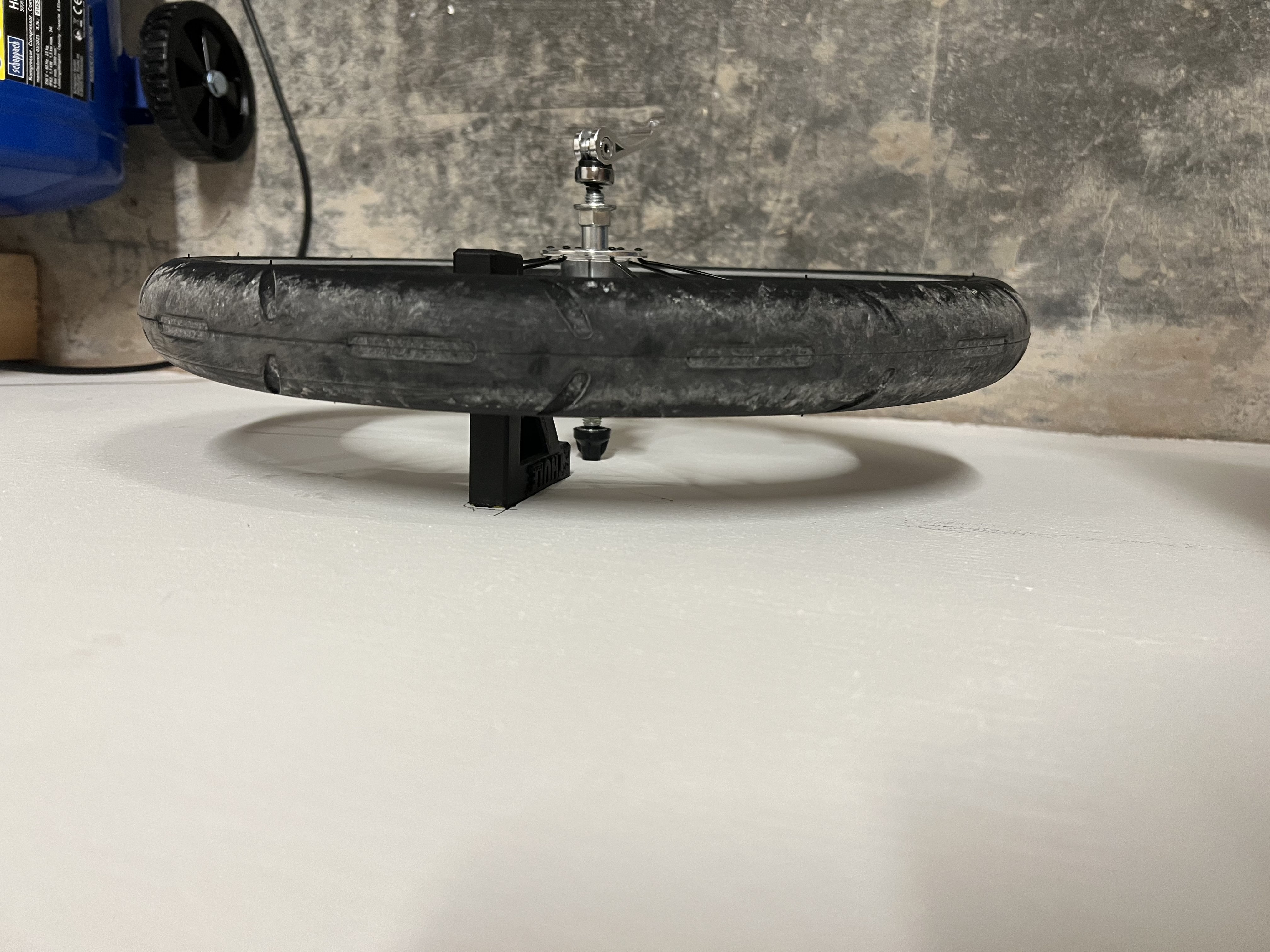 Thule Chariot Sport Wheel | Wall Mount (Hooks) by Kopr | Download free ...