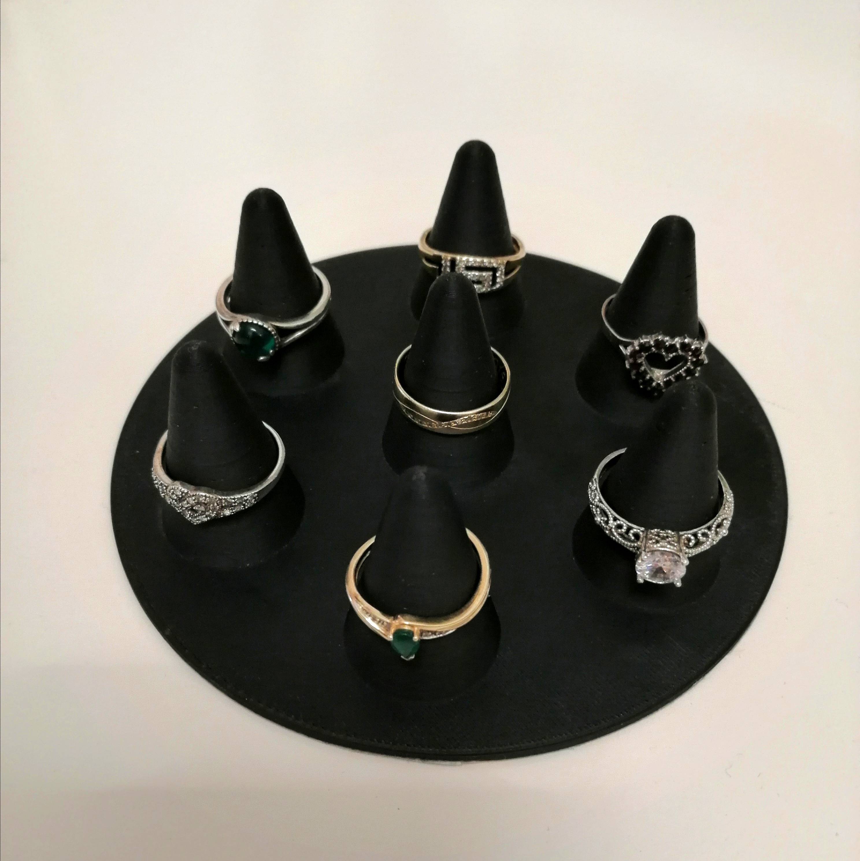 Ring Holder Plate by Jan Tomášek | Download free STL model | Printables.com