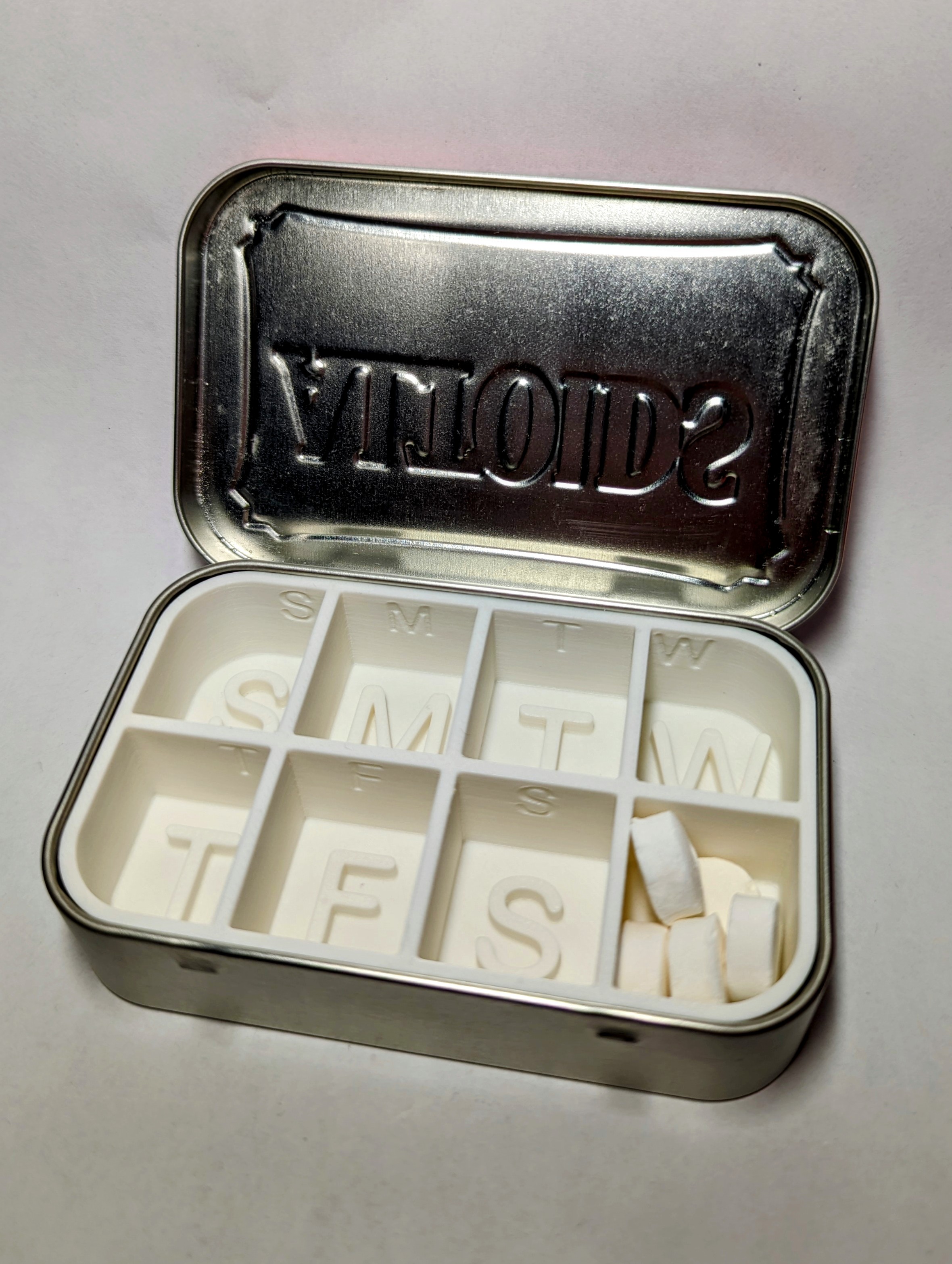 Altoids Tin Weekly Pill Holder Organizer - Thin Wall Divider by ntalekt | Download free STL ...