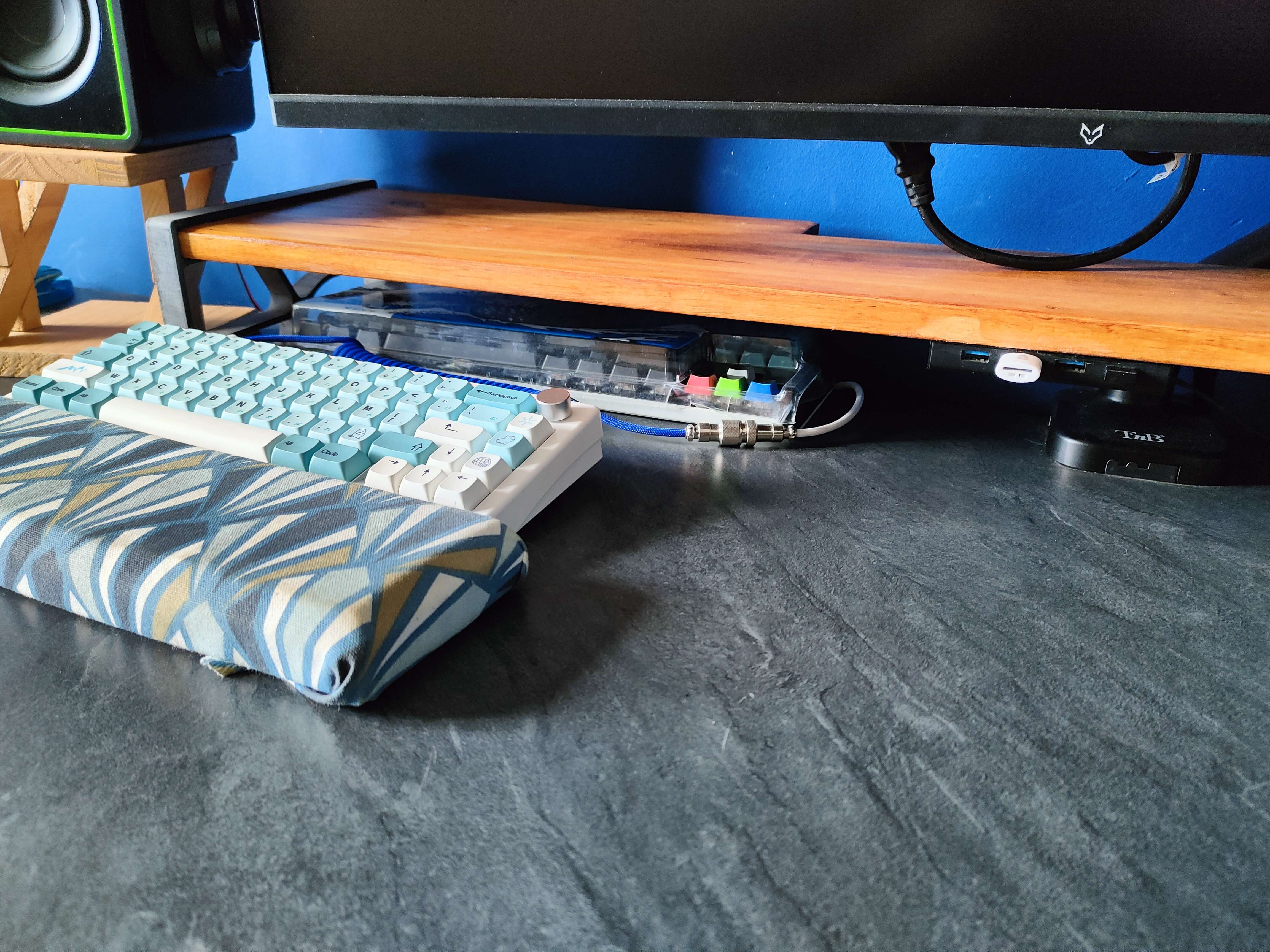 Monitor stand feet by RoguElie | Download free STL model | Printables.com
