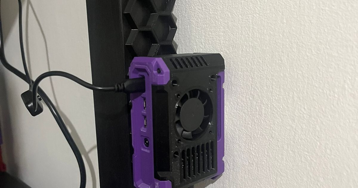 Honeycomb Raspberry pi 4 case mount by Port Bay | Download free STL ...