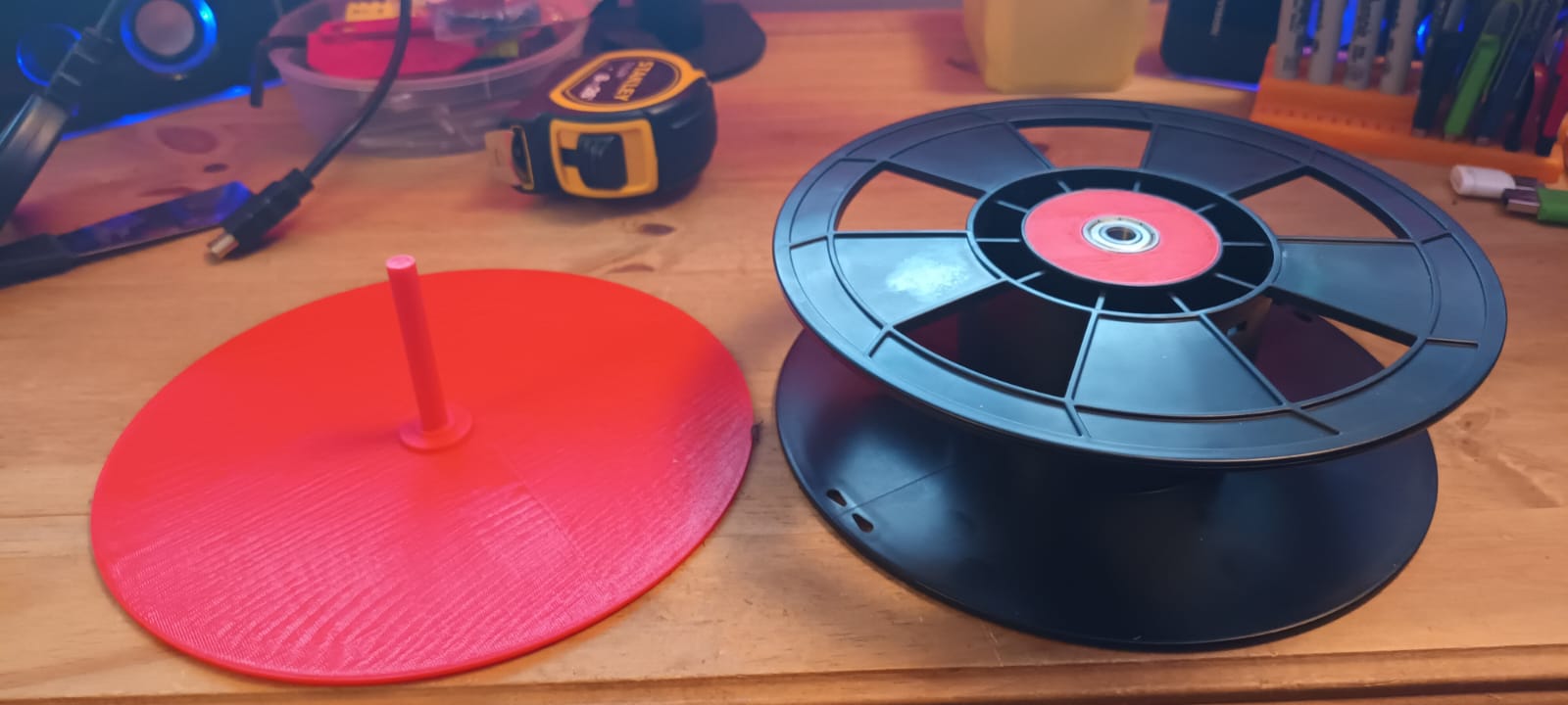 Parametric filament spool turntable by Meganoodle | Download free STL ...