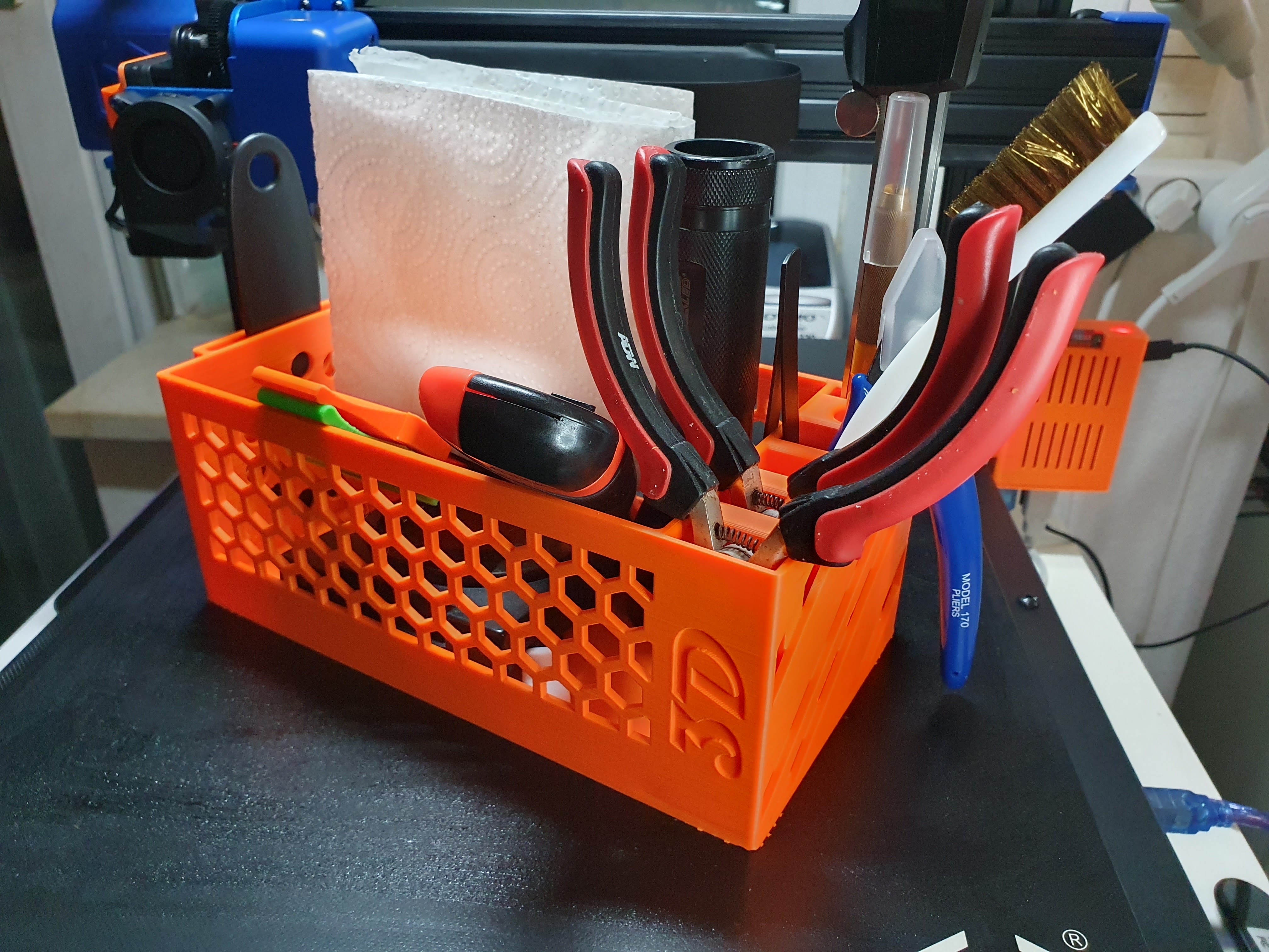 3D printer tool box / Werkzeugkiste für 3D-Drucker-Werkzeug by Pat_S ...