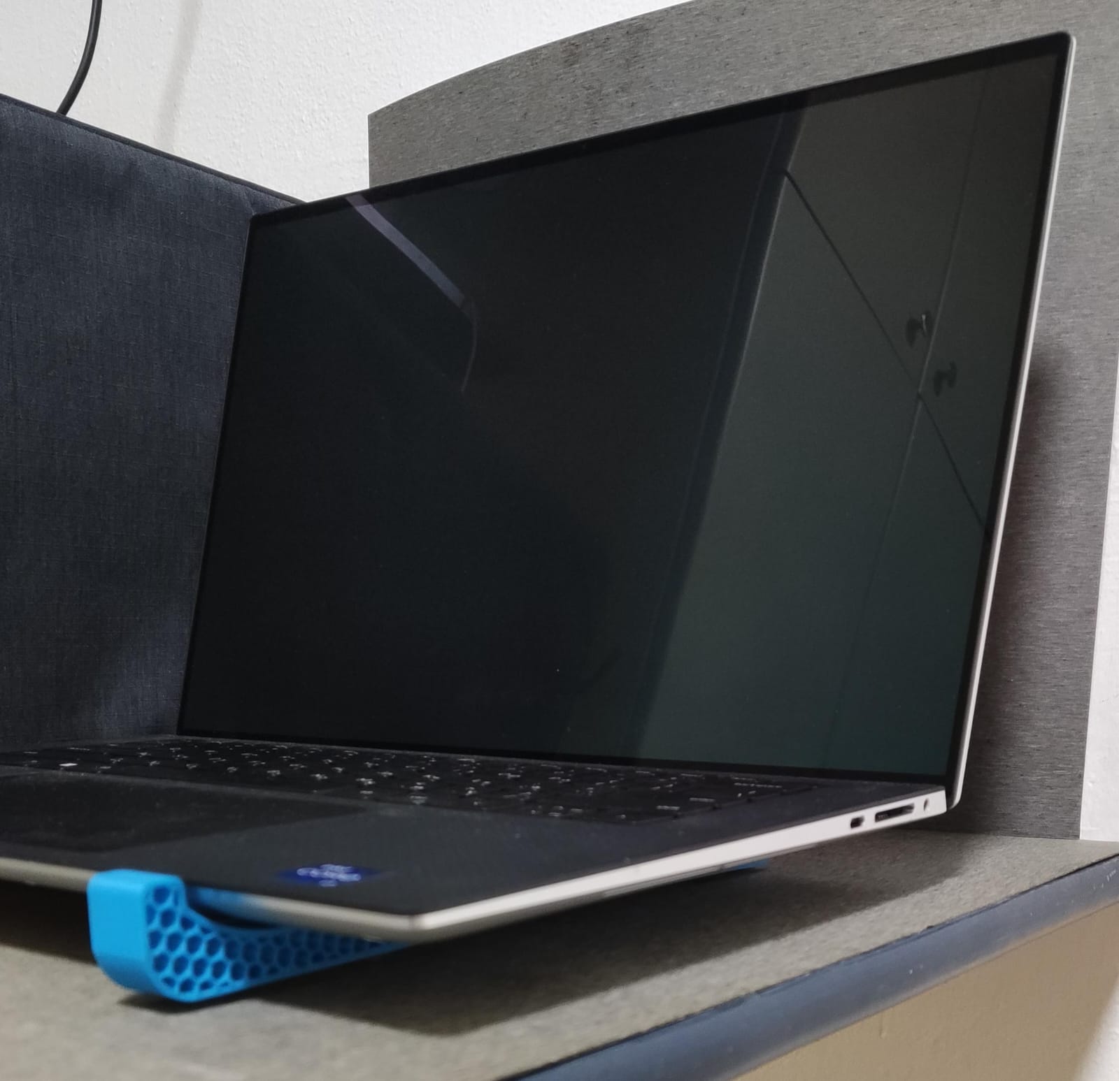 laptop legs by Shmuel Moses | Download free STL model | Printables.com