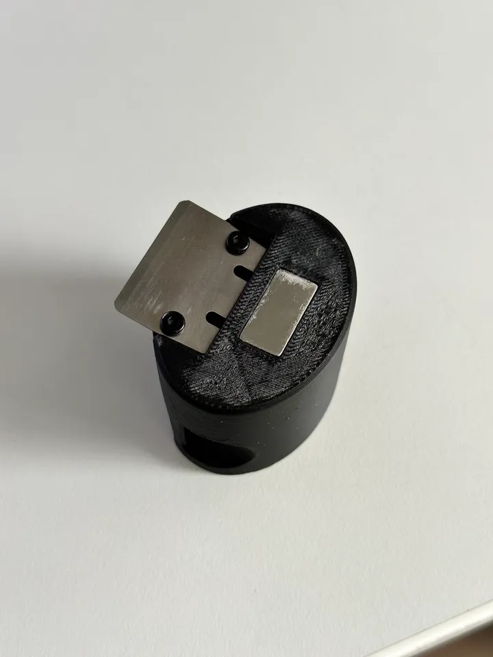 Bambu Lab Scraper Remix for 20x10mm magnet by Søren Hejnfelt | Download ...