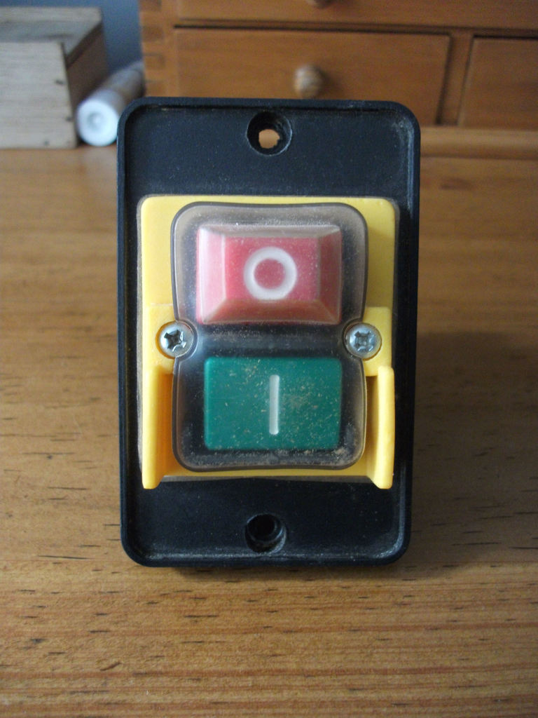 Circular Saw Emergency Stop Embiggener by Cargy | Download free STL ...